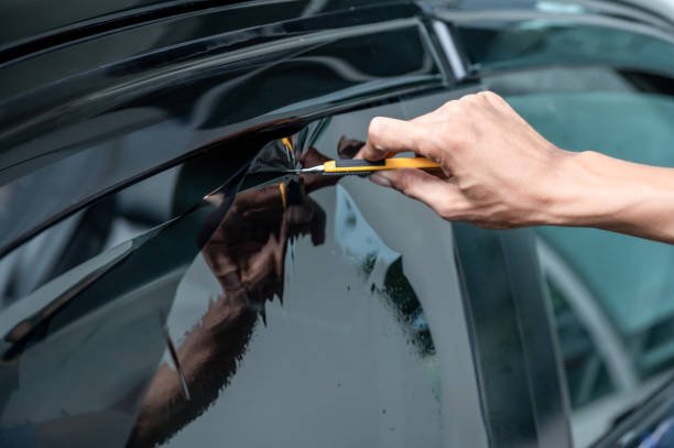 Guide to Choosing the Best Car Window Tint